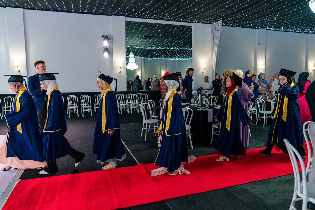 YEAR 6 | 2022 GRADUATION PICTURES – GARDEN COLLEGE